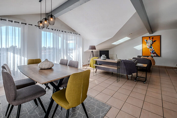 Appartement à vendre - Publier - 4 pièces - 2 chambres