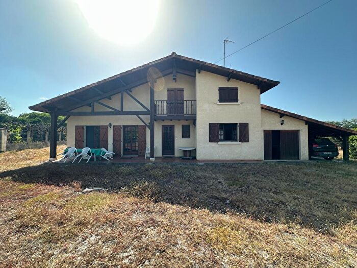 Villandraut : Maison 6 pièces à vendre