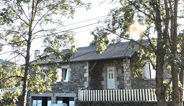 Maison à vendre - Saint-Pierre-Eynac - 4 pièces - 3 chambres