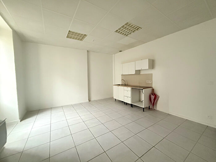 Vierzon, Centre-ville - Appartement 3 pièces à louer