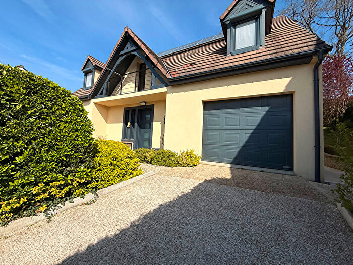 Maison à vendre - Magny-les-Hameaux - 6 pièces - 4 chambres