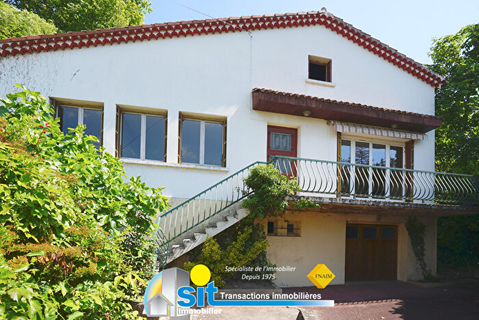 Maison à vendre - Saint-Maurice-lExil - 6 pièces - 4 chambres