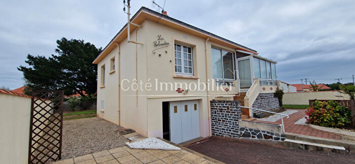 Maison à vendre - Saint-Michel-Chef-Chef - 6 pièces - 3 chambres