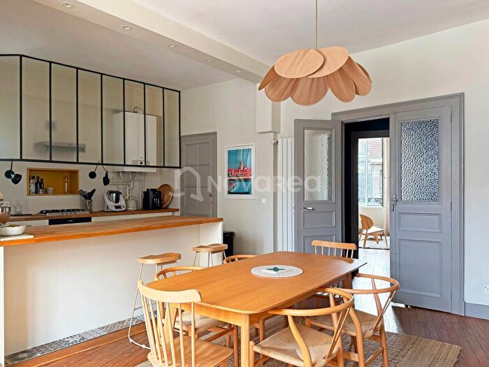 Appartement à vendre - Pau, Centre-ville - 5 pièces - 3 chambres