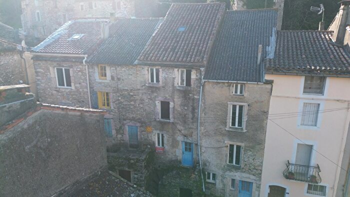 Maison à vendre - Riols - 4 pièces - 2 chambres