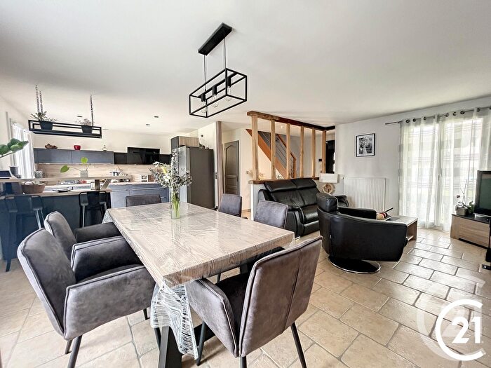 Maison à vendre - Marolles-sur-Seine - 6 pièces - 5 chambres