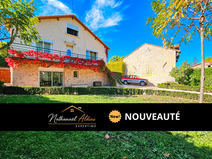 Aguessac : Maison 11 pièces à vendre