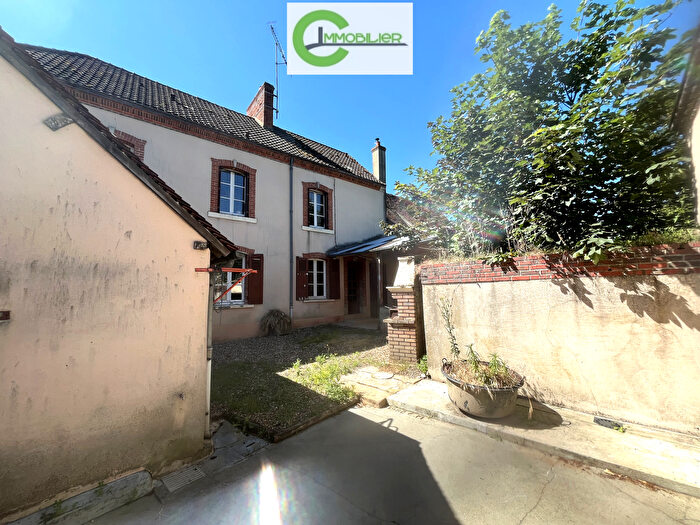 Maison 4 pièces à Sceaux-sur-Huisne, à vendre