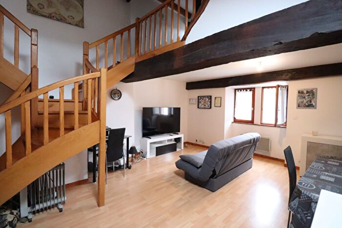 Appartement à louer - La Côte-Saint-André - 3 pièces - 2 chambres