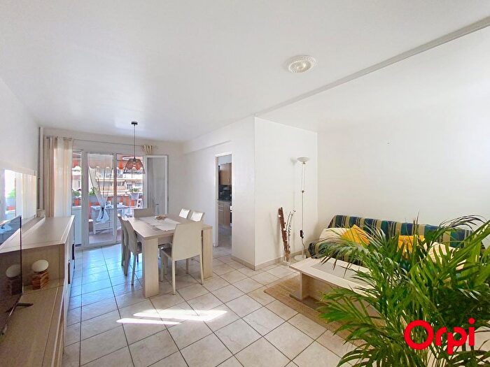 Appartement à vendre - Menton, Haut Borrigo, Saint-Paul-Garavan, Vallée de Gorbio - 3 pièces - 2 chambres