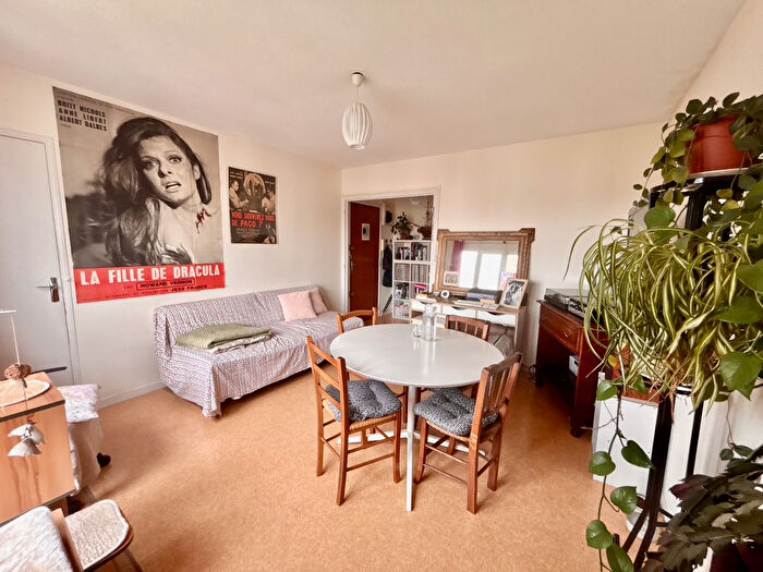 Appartement à vendre - Limoges, Bénédictins, Montplaisir - 2 pièces - 1 chambre