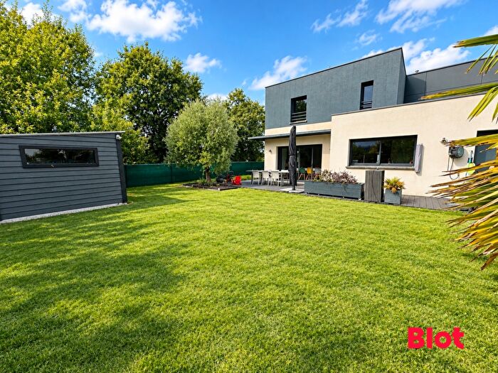 Maison 6 pièces à vendre à Montfort-sur-Meu
