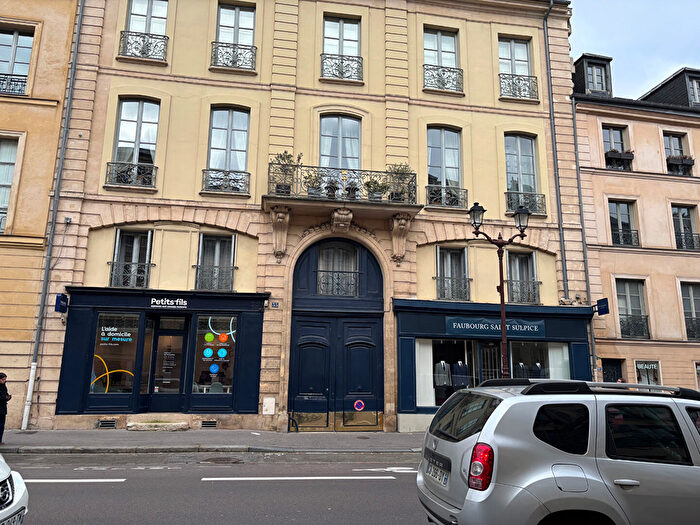 Appartement à louer - Versailles, Saint-Louis - 3 pièces - 2 chambres