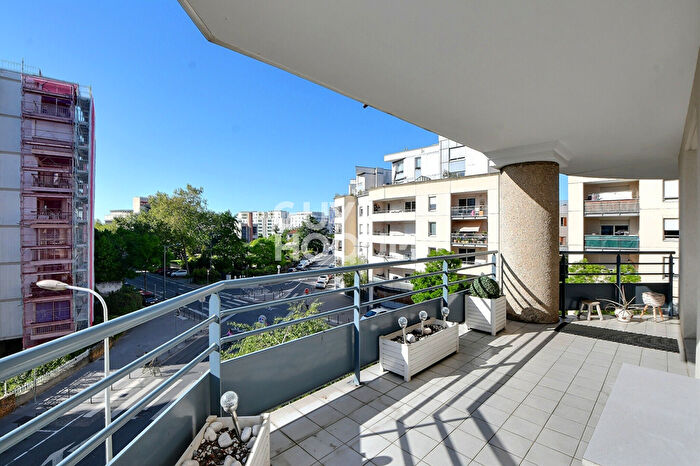 Lyon 8ème, Bachut, Transvaal - Appartement 5 pièces à vendre