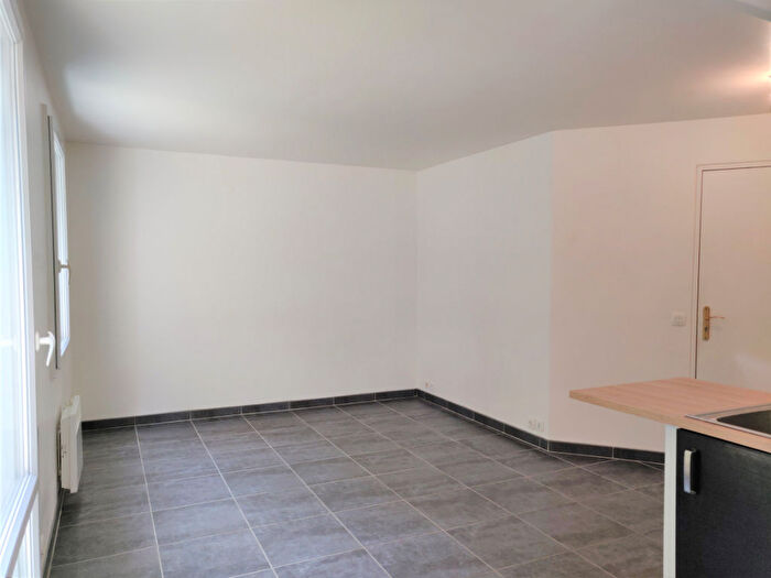 Appartement 1 pièce à louer - Gometz-le-Châtel