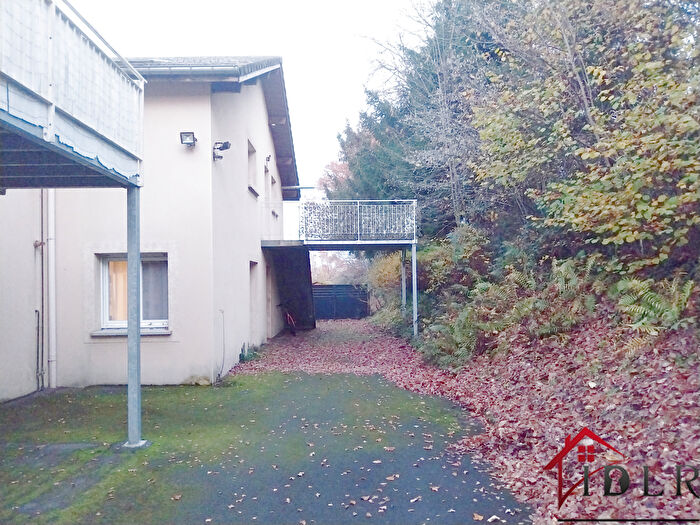 Appartement à vendre - Remiremont - 4 pièces - 2 chambres