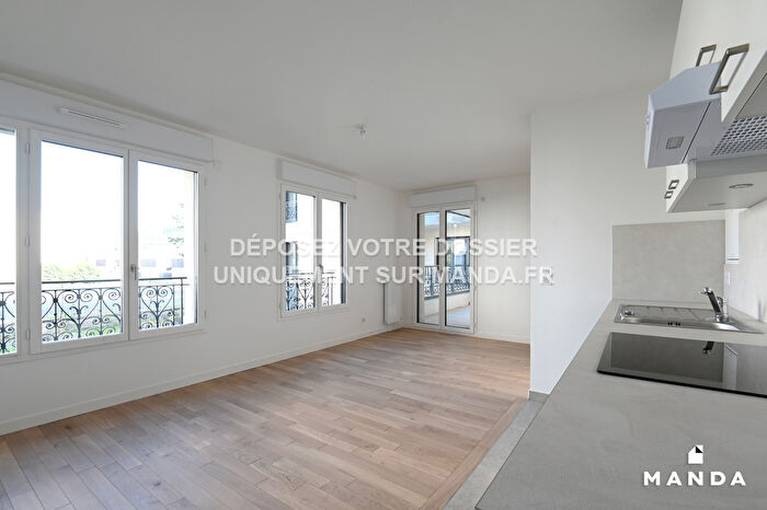 Appartement à louer - Clamart, Jardin Parisien - 2 pièces - 1 chambre