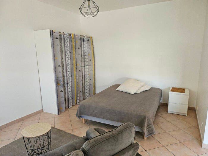 Beulet-Ile de France, Annemasse - Appartement 1 pièce à louer