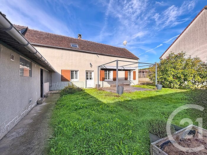 Maison à vendre - Montacher-Villegardin - 5 pièces - 3 chambres