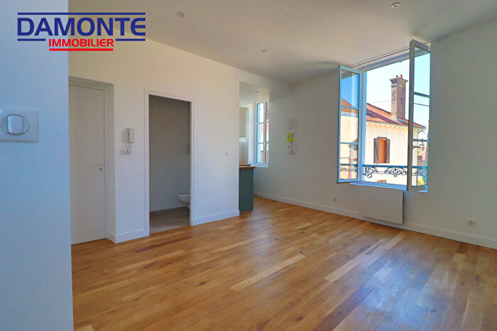 Appartement 2 pièces à louer à Sainte-Savine