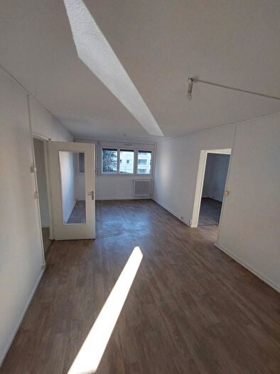 Appartement à louer - Saint-Étienne - 3 pièces - 2 chambres