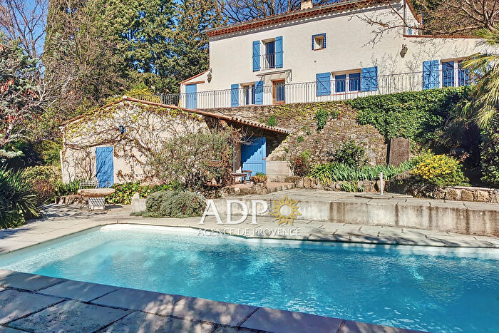 Maison à vendre - Grasse, Saint-François - 5 pièces - 3 chambres