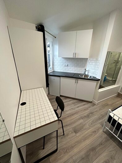 Appartement à louer - Paris e , Ternes, Maillot - 1 pièce