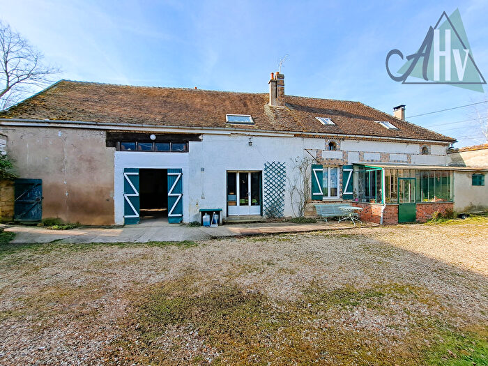 Maison à vendre - Pont-sur-Yonne - 7 pièces - 4 chambres