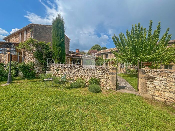 Maison à vendre - Uzès - 7 pièces - 4 chambres