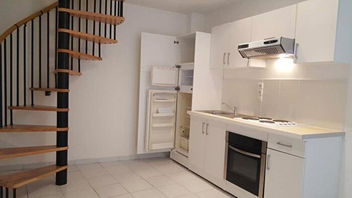 Maison à louer - Paulhan - 2 pièces - 1 chambre