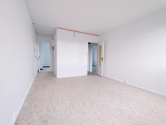 Appartement 4 pièces à vendre à Beauvais, Saint-Lucien