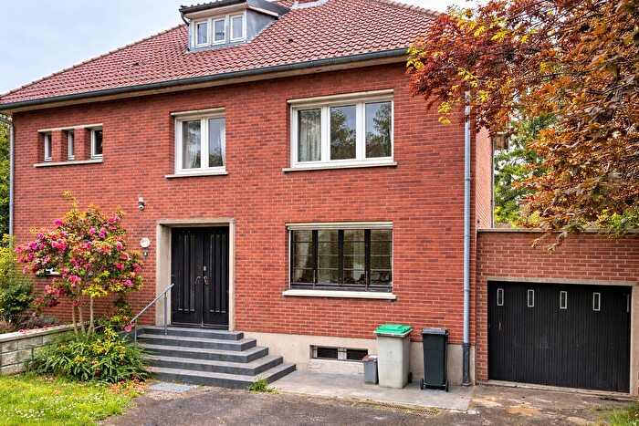 Maison 8 pièces à Valenciennes, Cheminots, Acalas, Fb de Lille, à vendre
