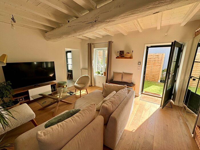Maison 4 pièces à louer à Janneyrias