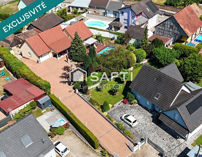 Maison 6 pièces à Schnau, Schoenau, à vendre
