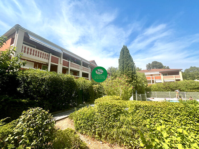 Appartement à vendre - La Seyne-sur-Mer, Sud - 2 pièces - 1 chambre