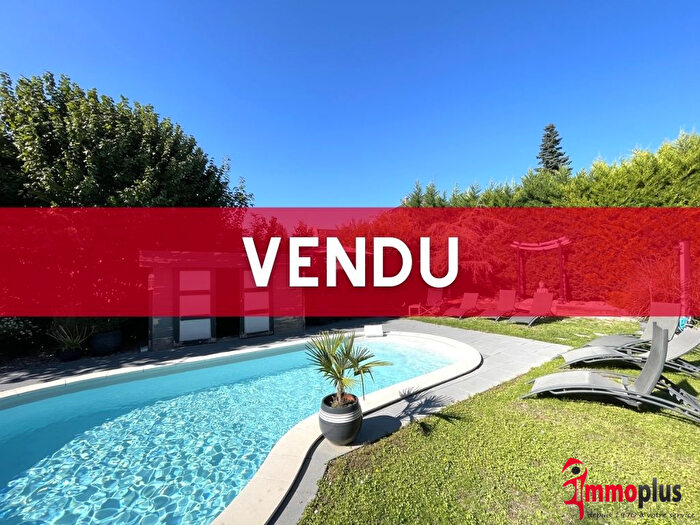 Maison à vendre - Riedisheim, Sud - 6 pièces - 4 chambres