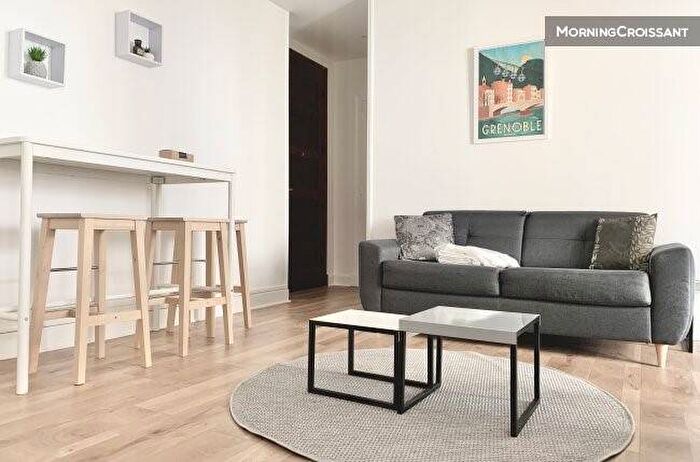 Appartement à louer - Championnet-Caserne de Bonne, Grenoble - 1 pièce