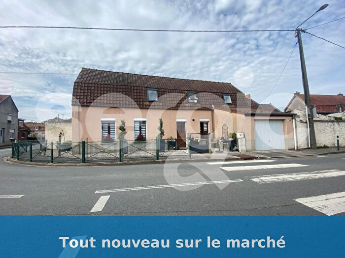 Maison à louer - Fouquereuil - 3 pièces - 3 chambres