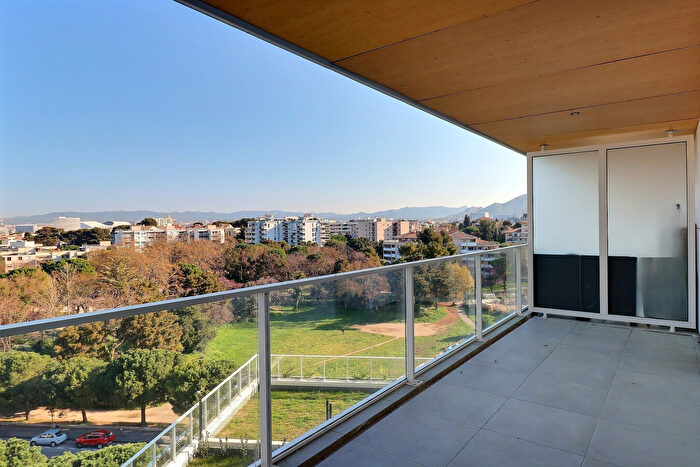 Appartement à vendre - Marseille e , Vielle Chapelle - 2 pièces - 1 chambre