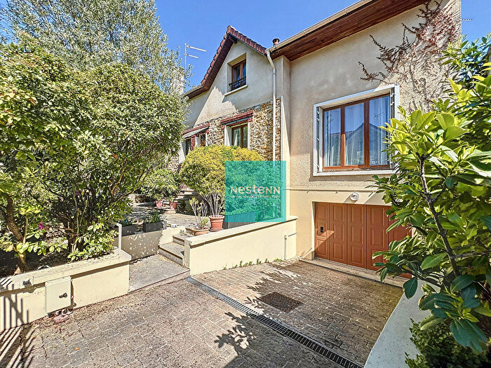 Maison à vendre - Franconville, Stade - 6 pièces - 4 chambres