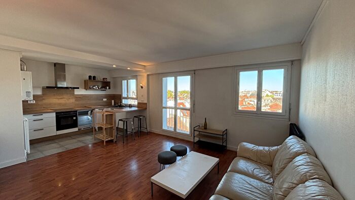 Pau, Centre-ville : Appartement 2 pièces à louer