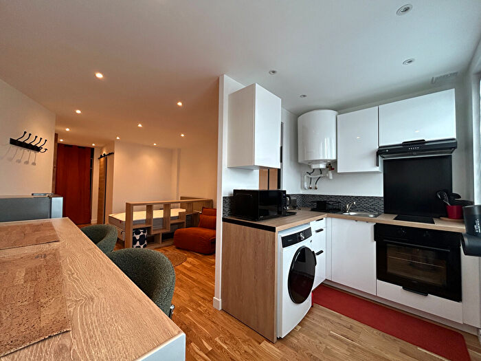 Appartement à louer - Bures-sur-Yvette - 1 pièce