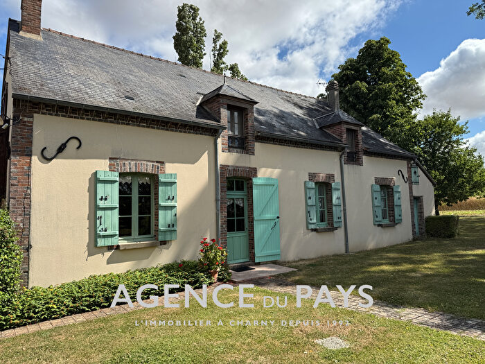 Maison à vendre - Saint-Martin-sur-Ouanne - 7 pièces - 6 chambres