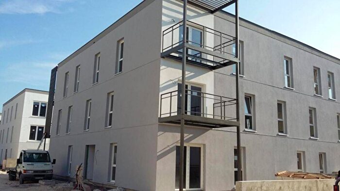 Appartement à louer - Butte, Grette, Besançon - 2 pièces - 1 chambre