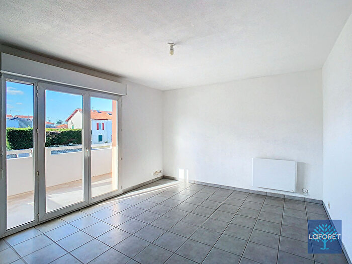 Appartement à louer - Saint-Paul-lès-Dax, Peyrouton, Bourdious - 3 pièces - 2 chambres