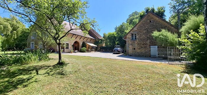 Maison 8 pièces à vendre à Bersaillin