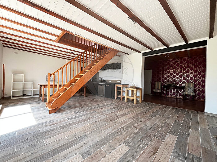 Chenac-Saint-Seurin-dUzet - Maison 4 pièces à vendre