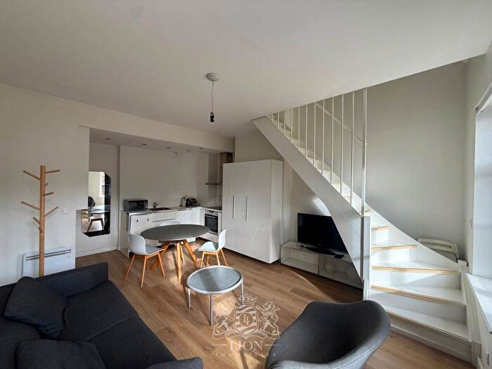 Appartement à louer - Vieux Lille - 2 pièces - 1 chambre