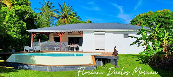 Maison à vendre - Sainte-Rose - 4 pièces - 3 chambres