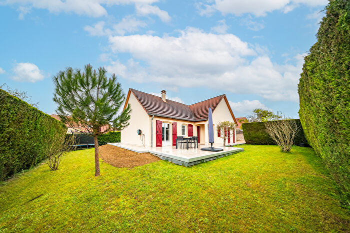 Maison à vendre - Mirebeau-sur-Bèze - 6 pièces - 4 chambres